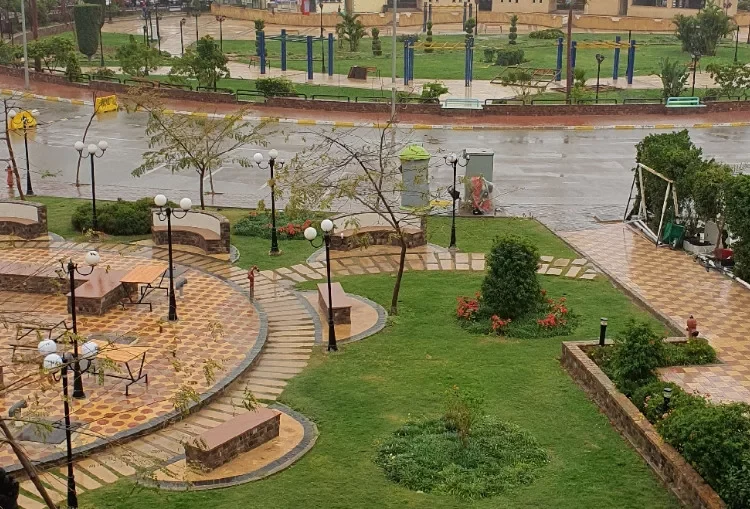 Opera City Compound Sheikh Zayed: A Fresh Perspective on Modern Living ...